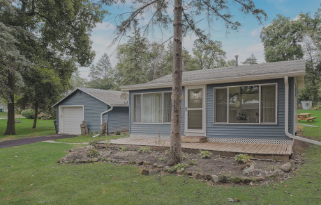 The Lake Shack | Little Adventure Vacation Rentals